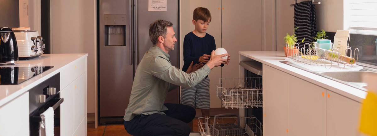 Energy Monitoring Smart Plug Identify Energy-Draining Appliances